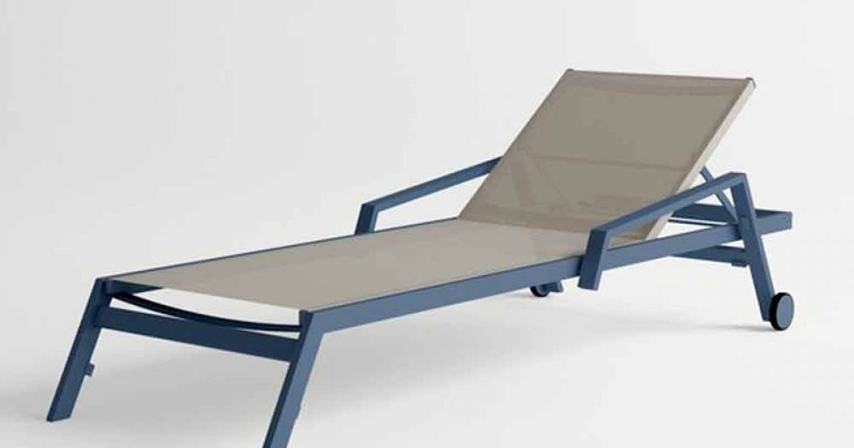 Moderní designová hliníková a textilní venkovní lehátka